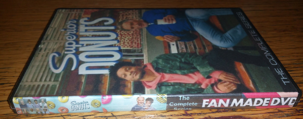 [CC] Superior Donuts 2017 THE COMPLETE SERIES ON 12 DVD's Judd Hirsch ...
